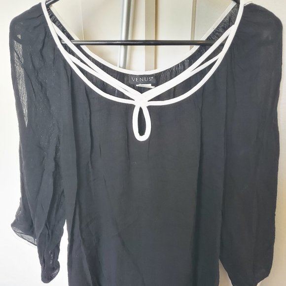 VENUS | Tops | Venus Black White Tunic With Decorative Front And ...